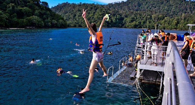 Borneo Reef World Adventure - go Sabah